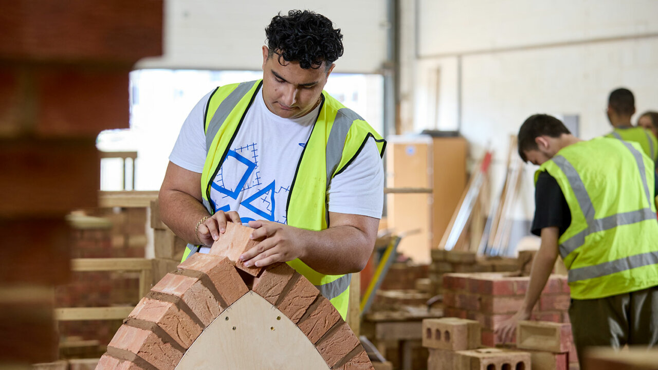 What is an Apprenticeship? - Rotherham College