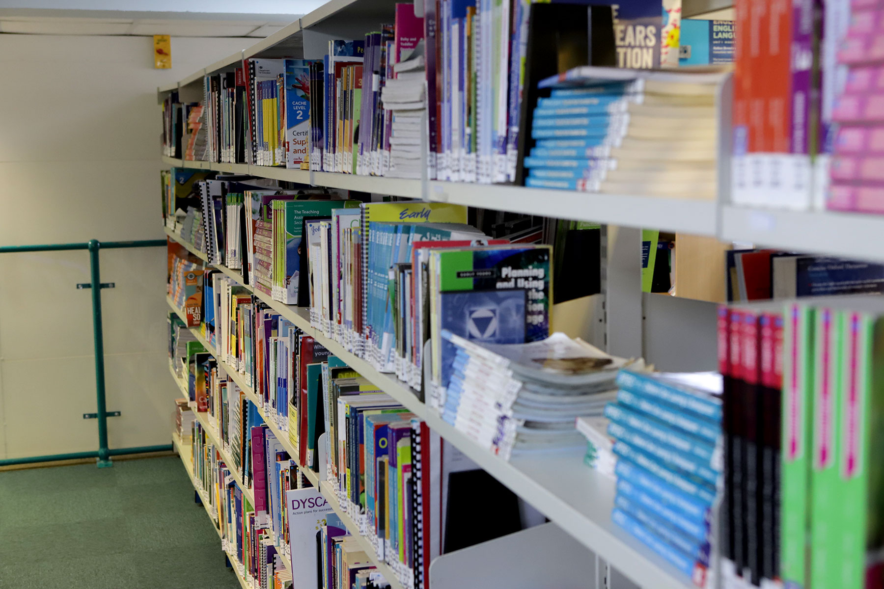 Clifton Library - Rotherham College